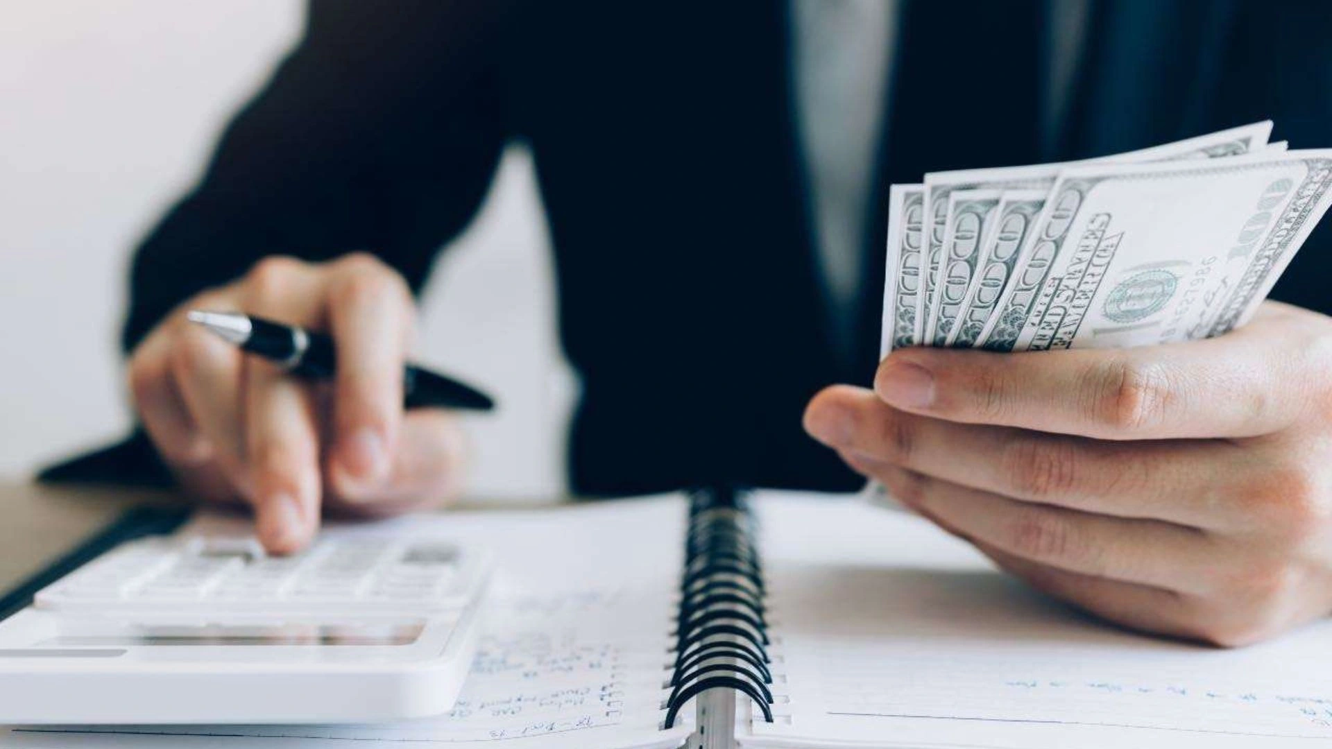 Debt Recovery in Oman: Complete Guide for Large Enterprises